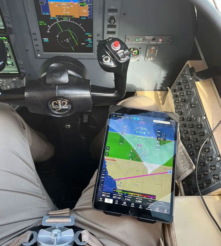 Prevent iPad overheating issues in the airplane this summer - iPad ...